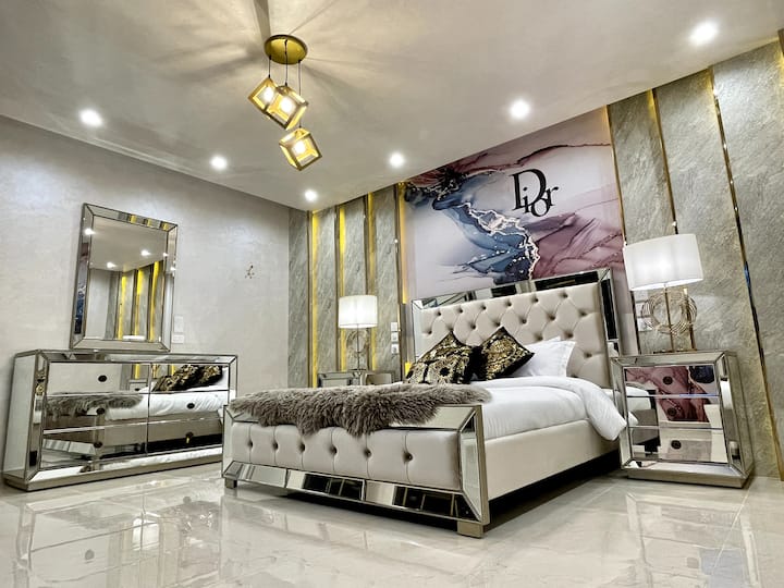 B1-dior-vip-pool/game Room/jacuzzi/moroccan Bath - Jeddah