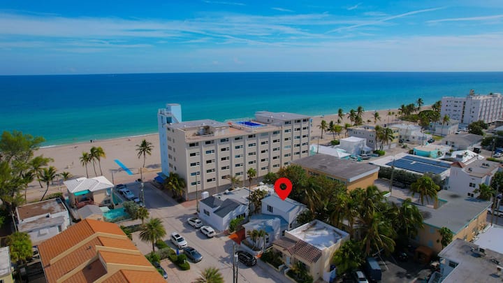 Casa Bonita Beach House - Hollywood, FL
