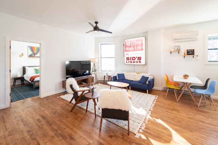 The Roosevelt: Upscale Loft Blocks From Downtown - Sioux Falls, SD