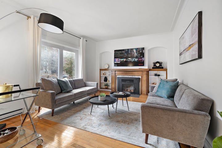 Montreal Luxurious House Big Terrace|sleep16|3bath - Montreal