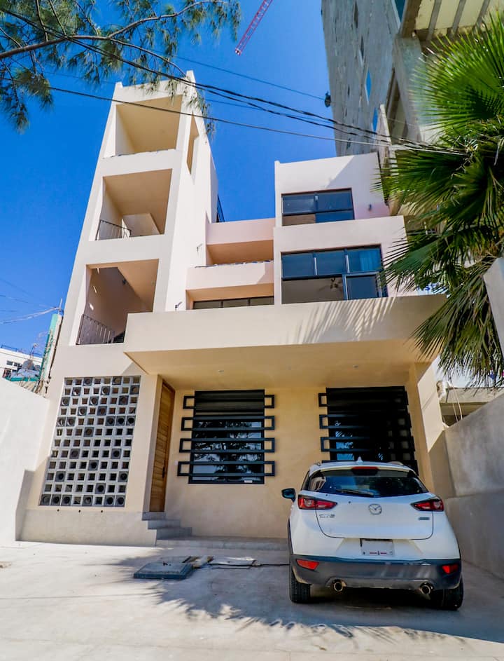 Pinos Beachfront Apartments (Sleeps 21) - Mazatlán
