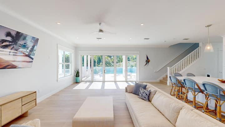 Brand New Oceanfront Home In Islamorada - Panhandle Key, FL