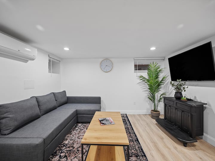 Shadyside/pittsburgh, Modern & Quiet 1bd W/prkng - Forest Hills, PA