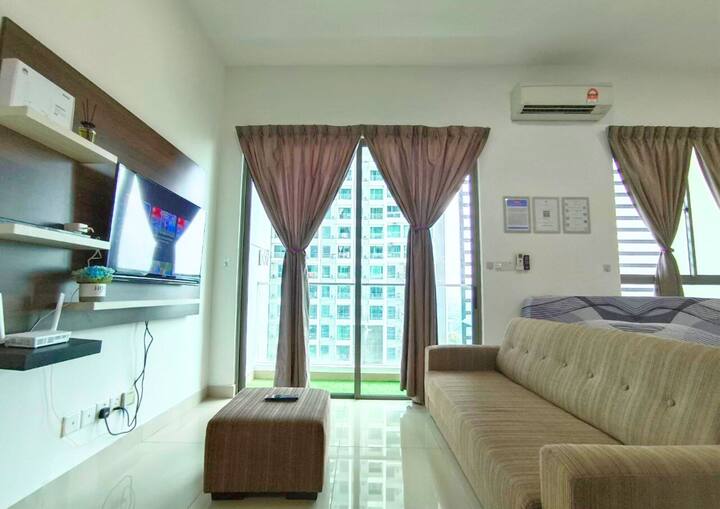 Cozy Cybersquare Ensuite With Pool View #Cs1 - Putrajaya