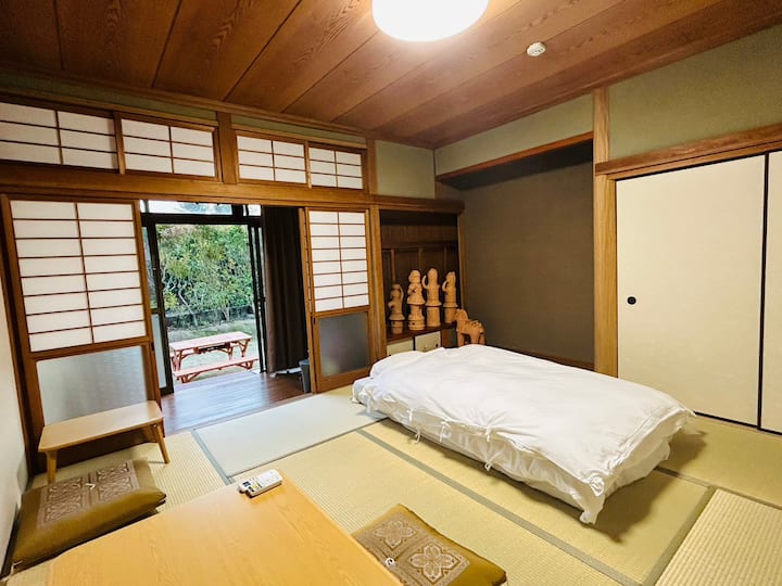 【お宿 海の居住者】和室8畳と縁側のあるお部屋(1f-b) - Miyazaki