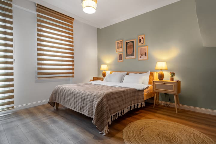 Luxury Scandinavian Design 2br Duplex Near Tomtom - Karaköy