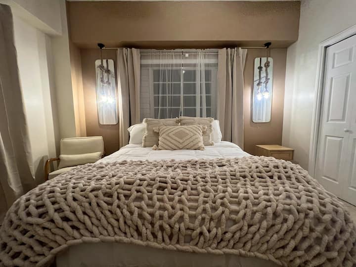 Apartment In New Kingston - Solace In The City - Jamaica