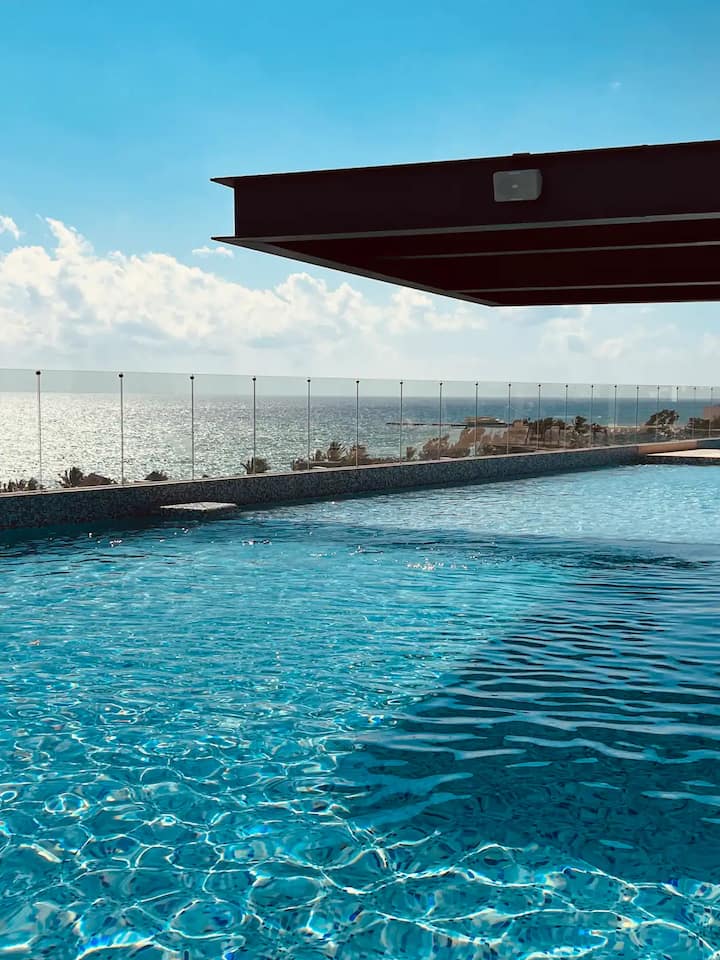 Stunning Condo Caribbean Sea View+ Great Internet - Playa del Carmen