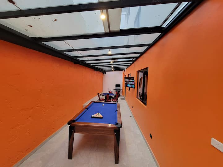 Departamento Con Jacuzzi Y Patio - Cuenca