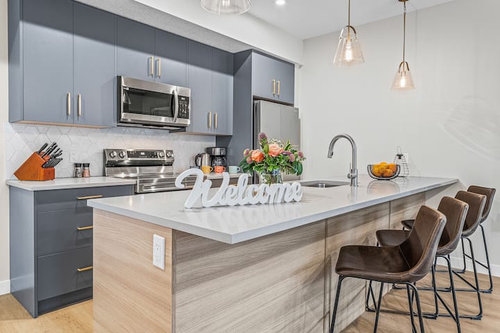 Spacious 3br Haven In Scenic Canmore - Canmore