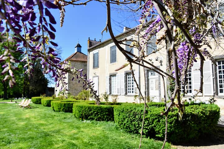Le Grand Enclos En Auvergne - Vichy