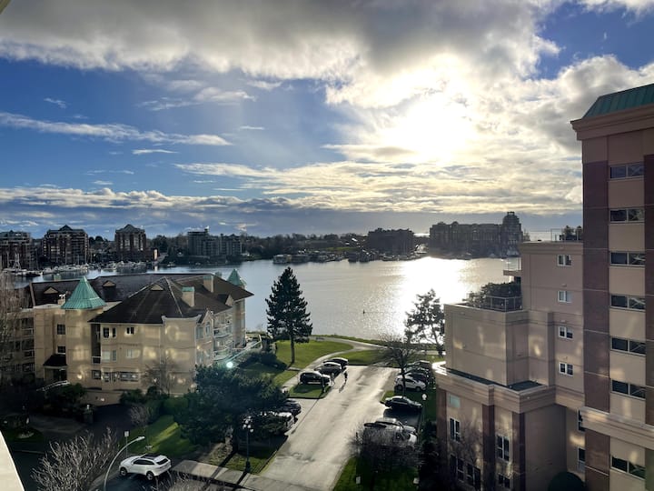 Waterfront Living: Downtown Victoria - Vancouver Island