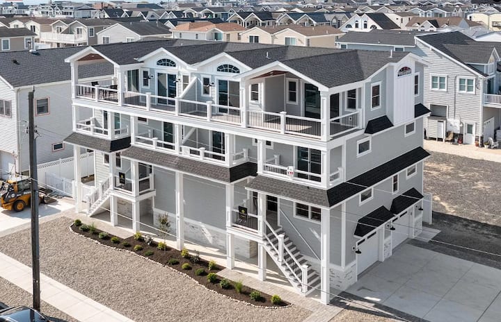 Spyglass Manor - Avalon, NJ