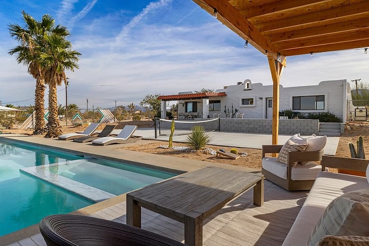 Pickleball Palacio - 5min From National Park - Twentynine Palms, CA
