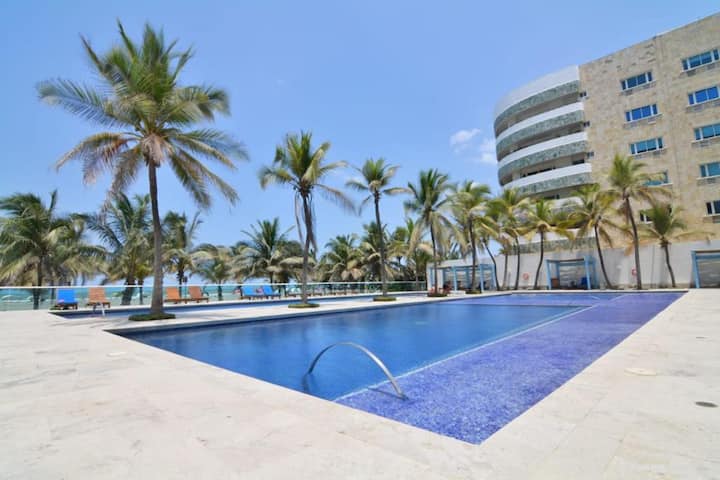 2 Br-beach Front Apartment - Cartagena