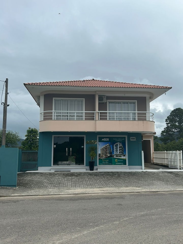 Casa Linda Com Vista Privilegiada! - Governador Celso Ramos