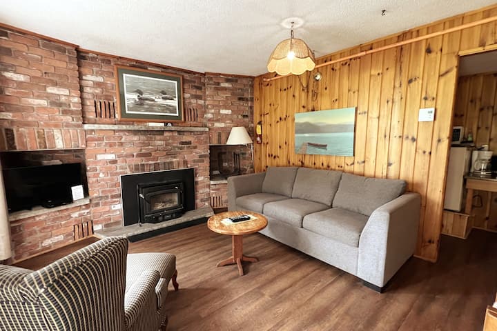 2 Mapleview - Huntsville