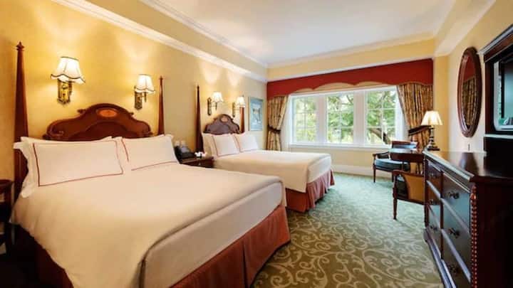 香港迪士尼乐园度假区-大屿山-含双人香港迪士尼乐园门票-香港旅游 - Hongkong