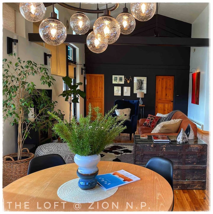 Amazing Stay ~ The Loft @ Zion N.p. - Springdale, UT