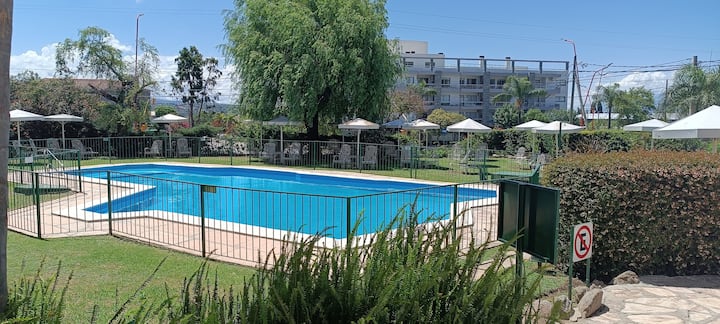 Departamento Carlos Paz  Con Pileta (Un Ambiente) - Villa Carlos Paz