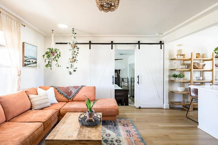 Alfresco Dreams: Socal Home With Private Yard - La Mesa