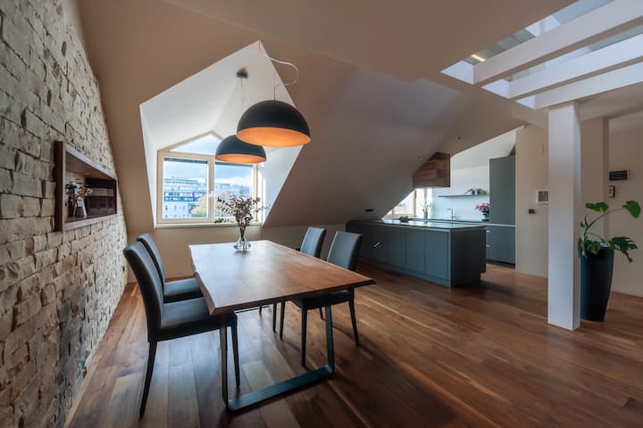 Authentic City Stay - Ljubljana