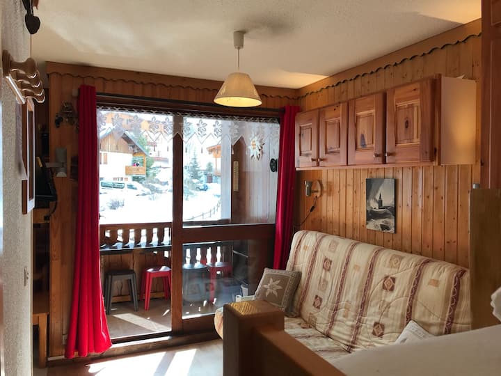 Studio Au Pied Des Pistes. - Lanslevillard