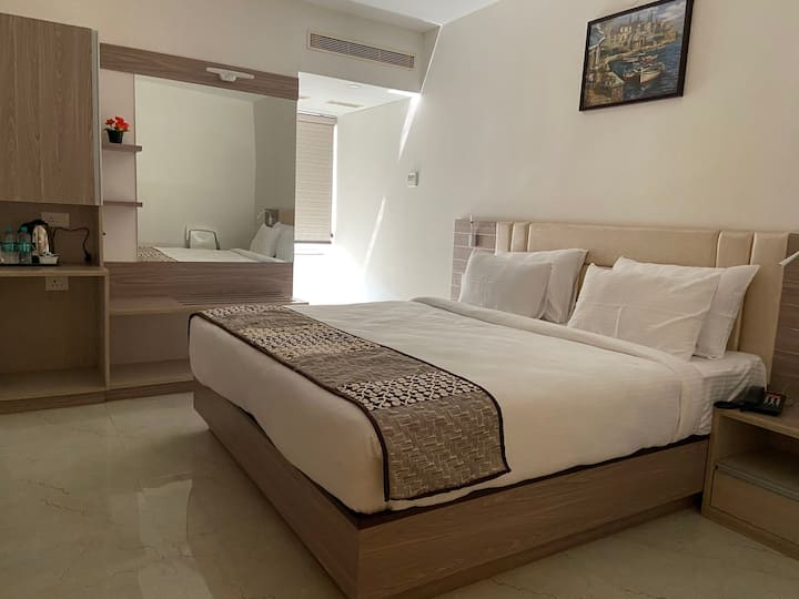 Budget Luxury Hotel In Hyderabad - Hyderabad