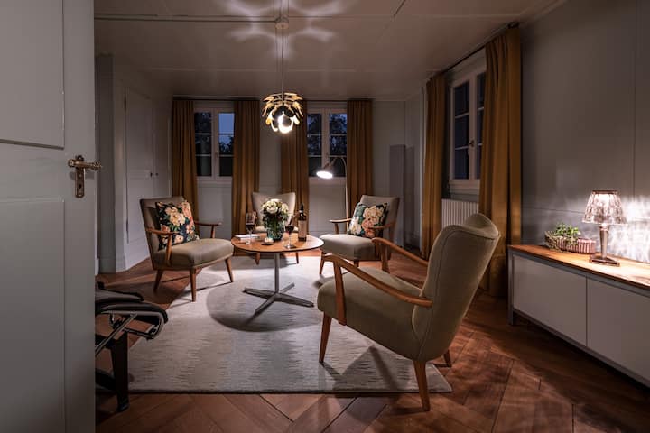 Zimmer Zur "Linde" In Stilvollem Gästehaus - Switzerland