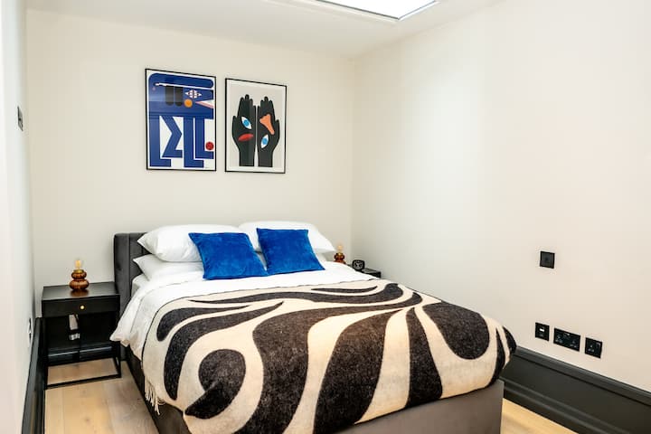 Stay Kula - Garrick Heights Luxury 3 Bed Penthouse - London