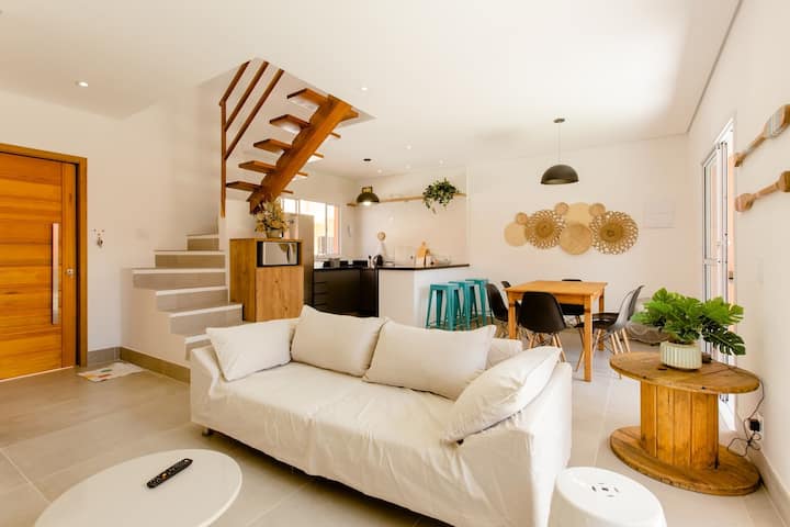 Casa Em Condomínio Fechado Com 3 Suítes Em Juquehy - São Sebastião