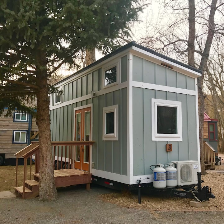 Tiny House Getaway In The Mountains - Lyons, CO