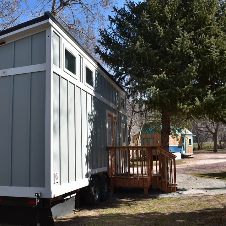 Tiny House Getaway In The Mountains - Lyons, CO