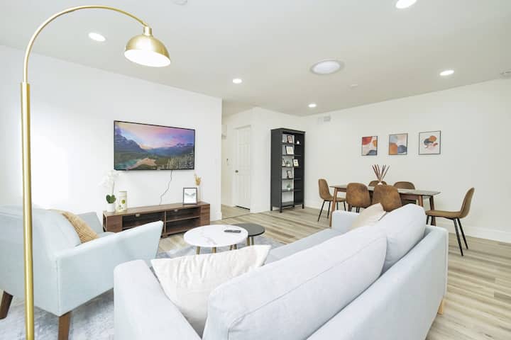 Molivu Homes 2br | Petfriendly | W/d | Backyard - San Jose, CA
