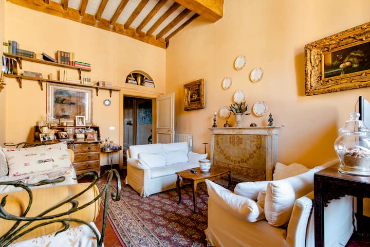 Camera In Pieno Centro Pietrasanta! - Marina di Pietrasanta