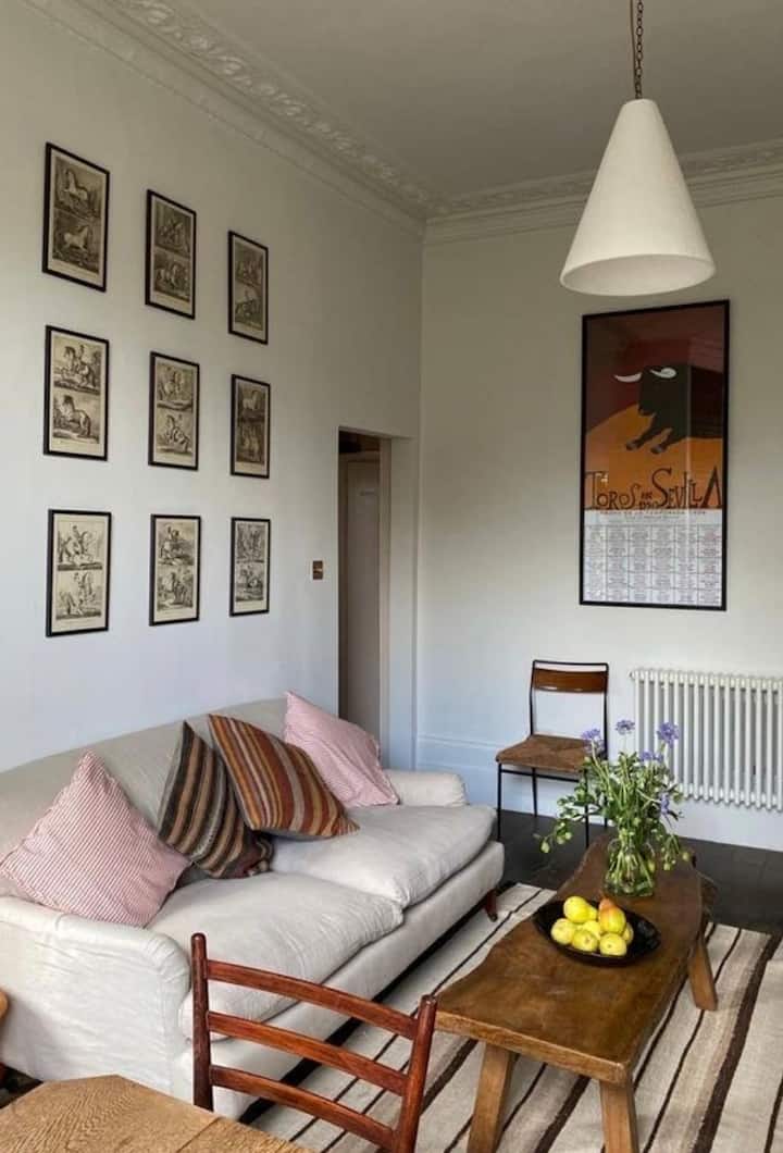 Flat Near Town - Cranbrook, UK