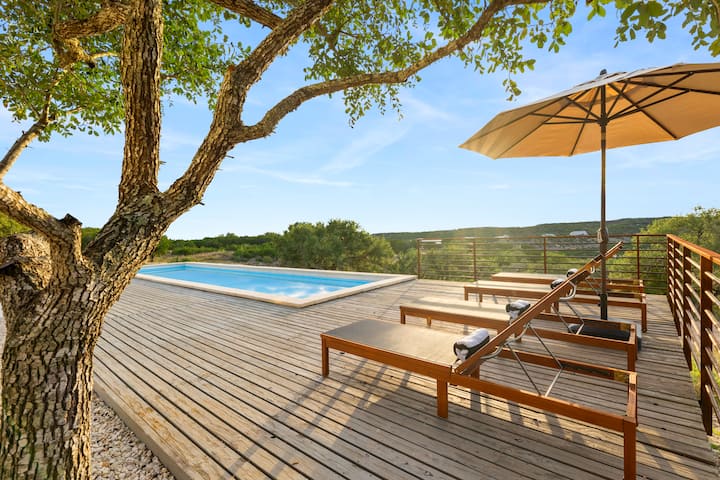 Skyline House| Heated Pool/pickleball/barn - Wimberley, TX