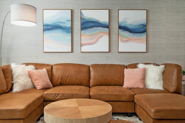 3br Townhome, Pet-friendly, Near Duke, Flex Stays - Durham