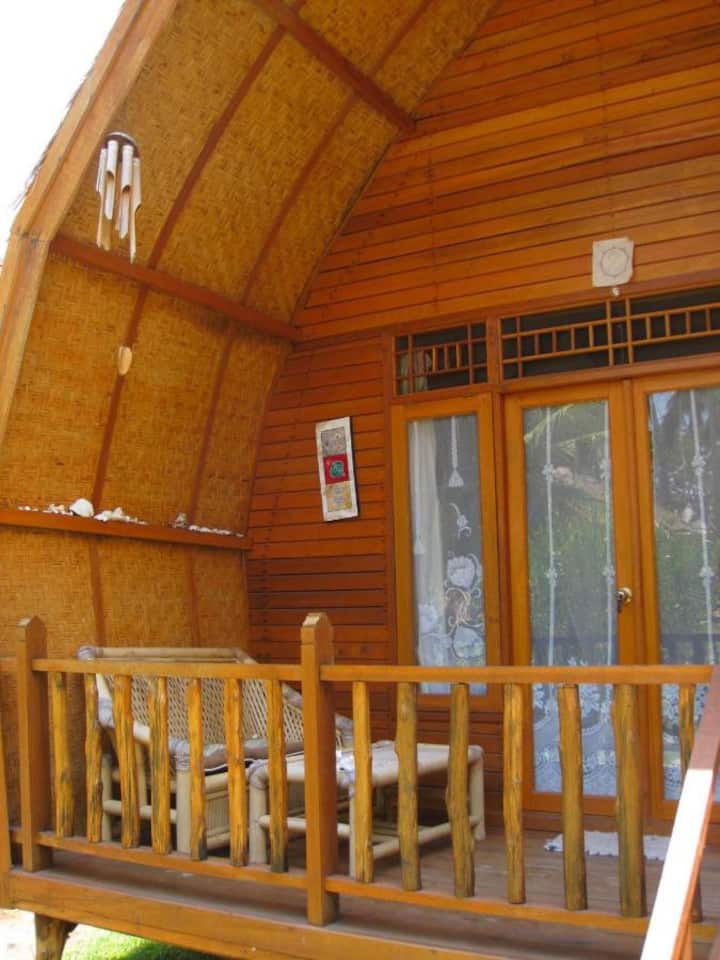 Bunga Bungalow Traditional House 2 - Islas Gili