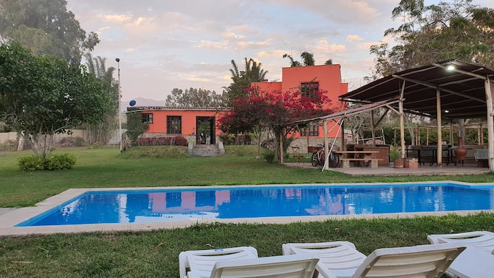 Bella Casa De Campo Con Piscina - Mala