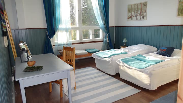 Chambre "Bleu" Pour Deux Dans Une Maison En Bois - Kemijärvi