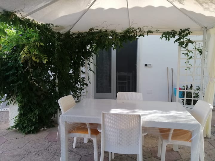300 Mt Dal Mare - 2 Posti Letto - Torre Lapillo