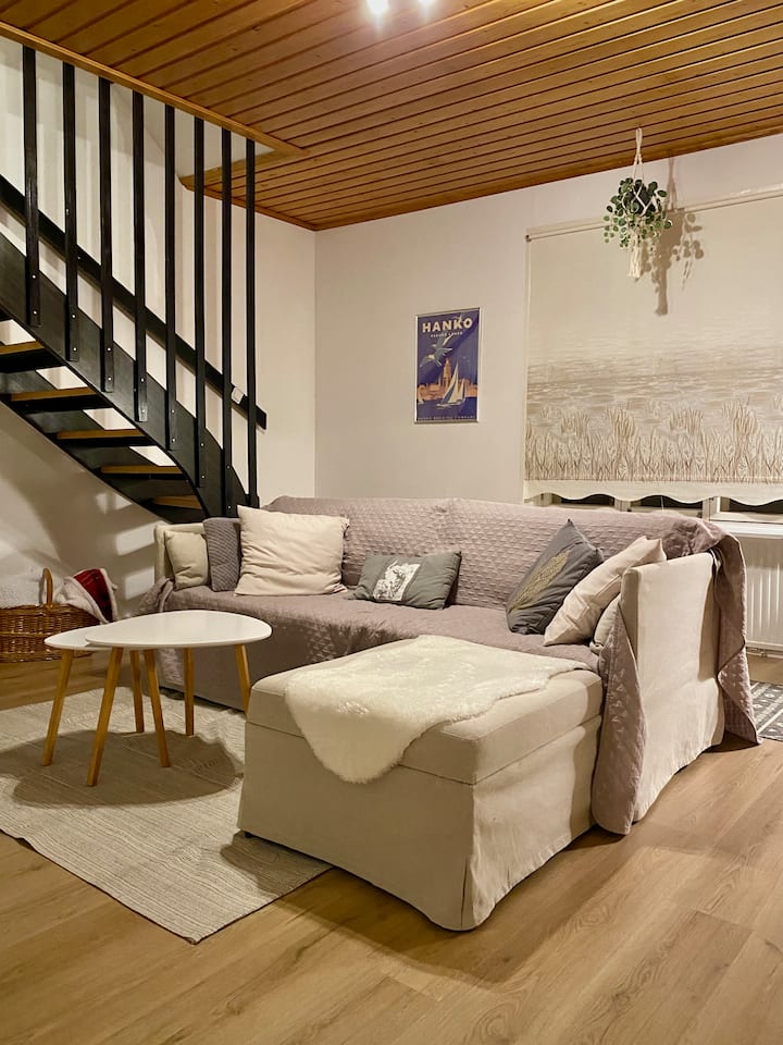 Mukava Puutalohuoneisto Hangossa - Hanko