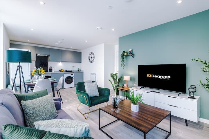 Stunning 2-bed Flat, Amazing Location, Sleeps 4! - Liverpool