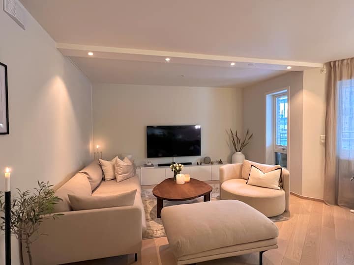 Leilighet, Ensjøhøyden -76 Kvm, Parkering Og Lader - Oslo