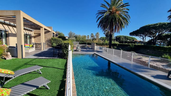 Chez K&d Appartement, Piscine, Mer 150m - Grimaud