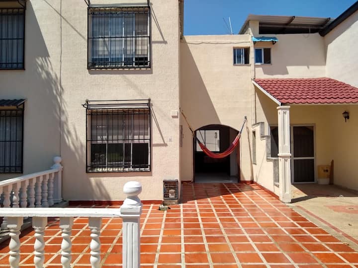 Hermosa Casa En Ricaurte - Girardot
