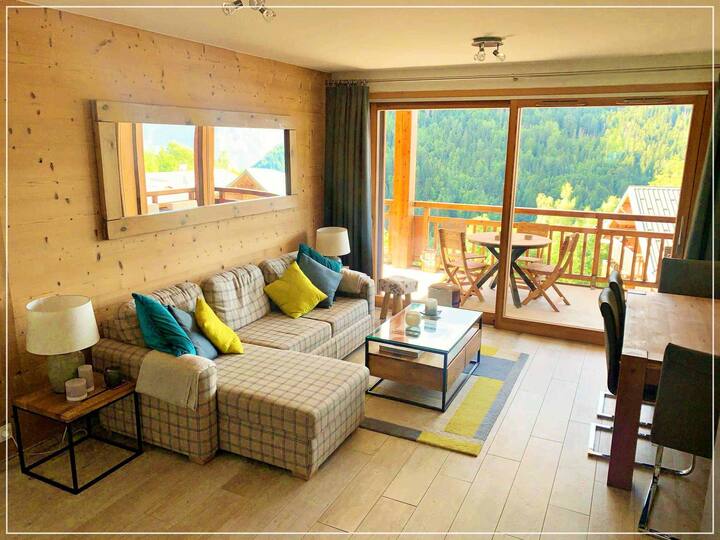 Vaujany Apartment, Sleeps 5, 2 Bedrooms, Nice View - Vaujany