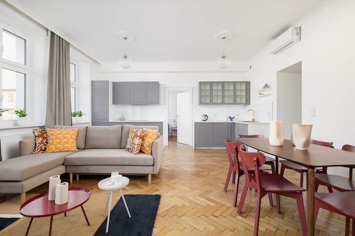 Apartment With Private Sauna — Plac Wolnica 12a - Cracovia