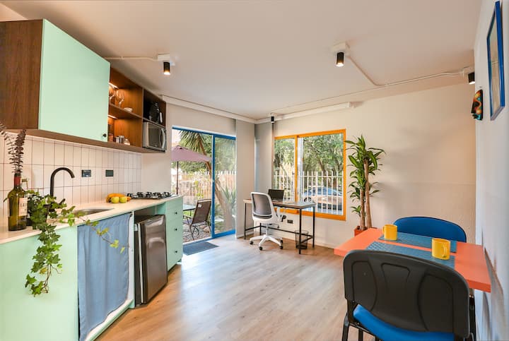 New Designed Apt+private Garden+500mb - Medellín